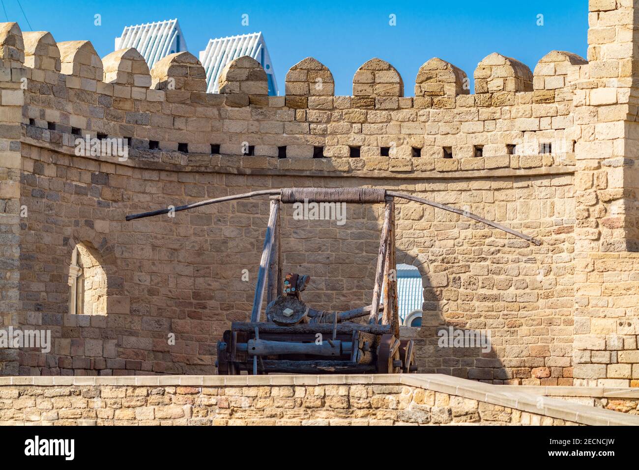 Vintage catapult hi-res stock photography and images - Alamy