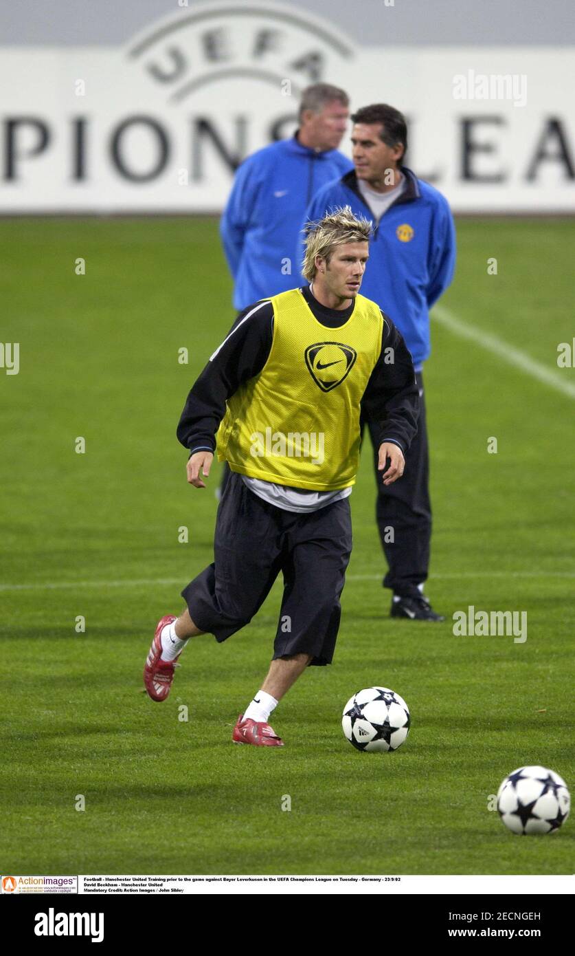 David beckham bayer hi-res stock photography and images - Alamy