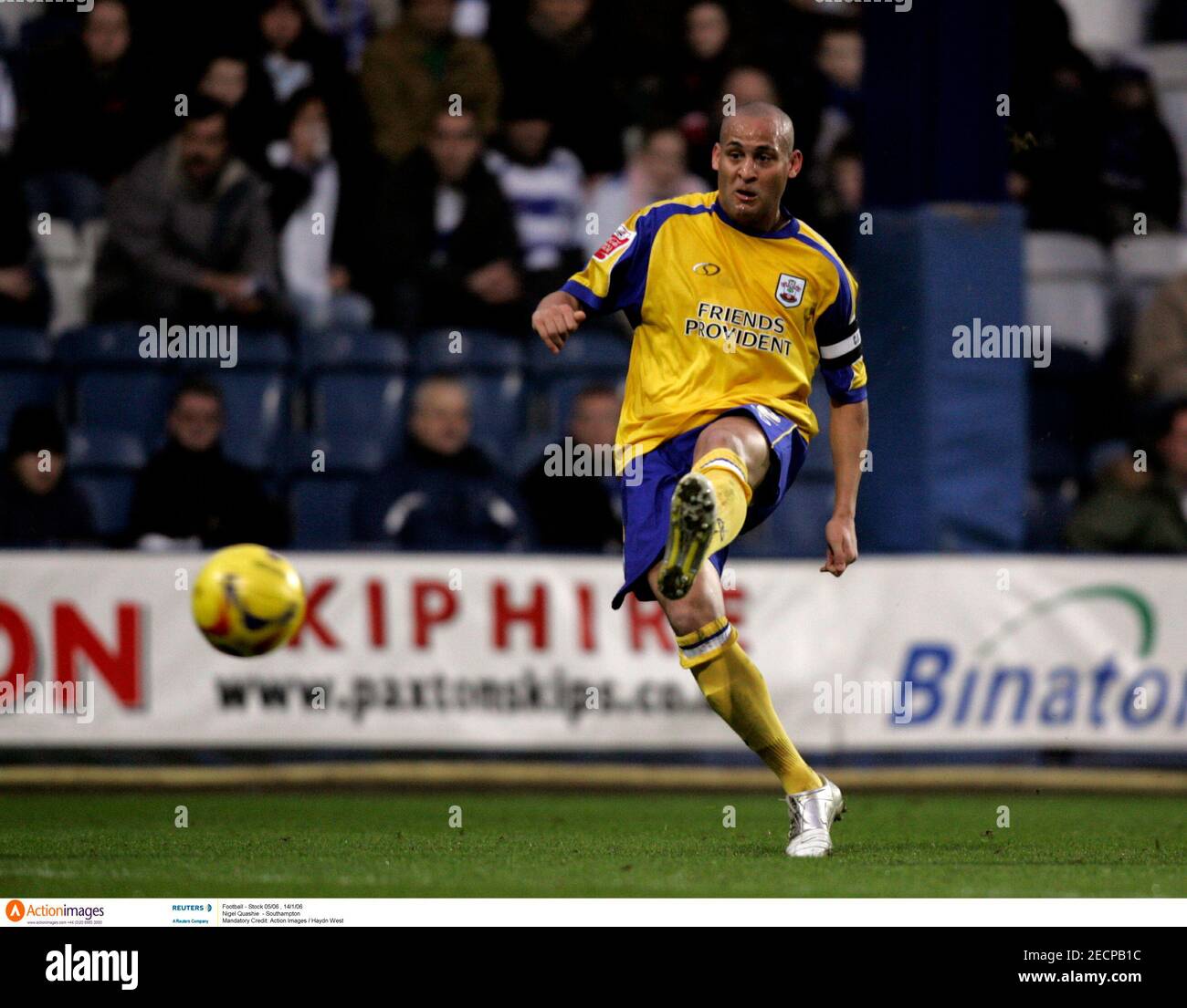 Nigel quashie qpr hi-res stock photography and images - Alamy