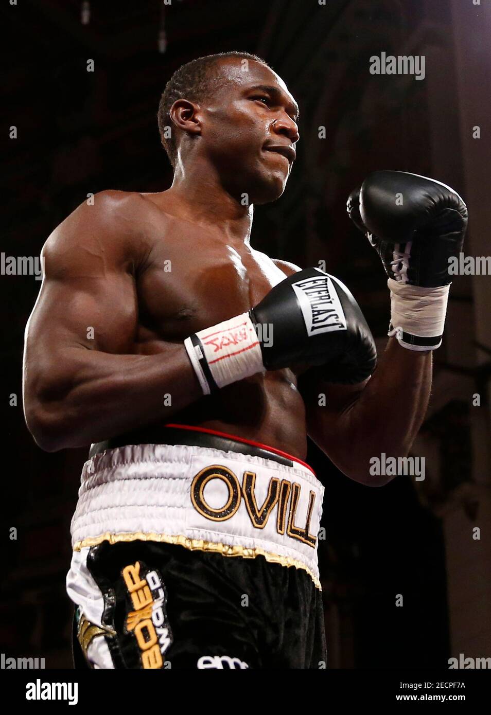 British empire heavyweight title hi-res stock photography and images ...