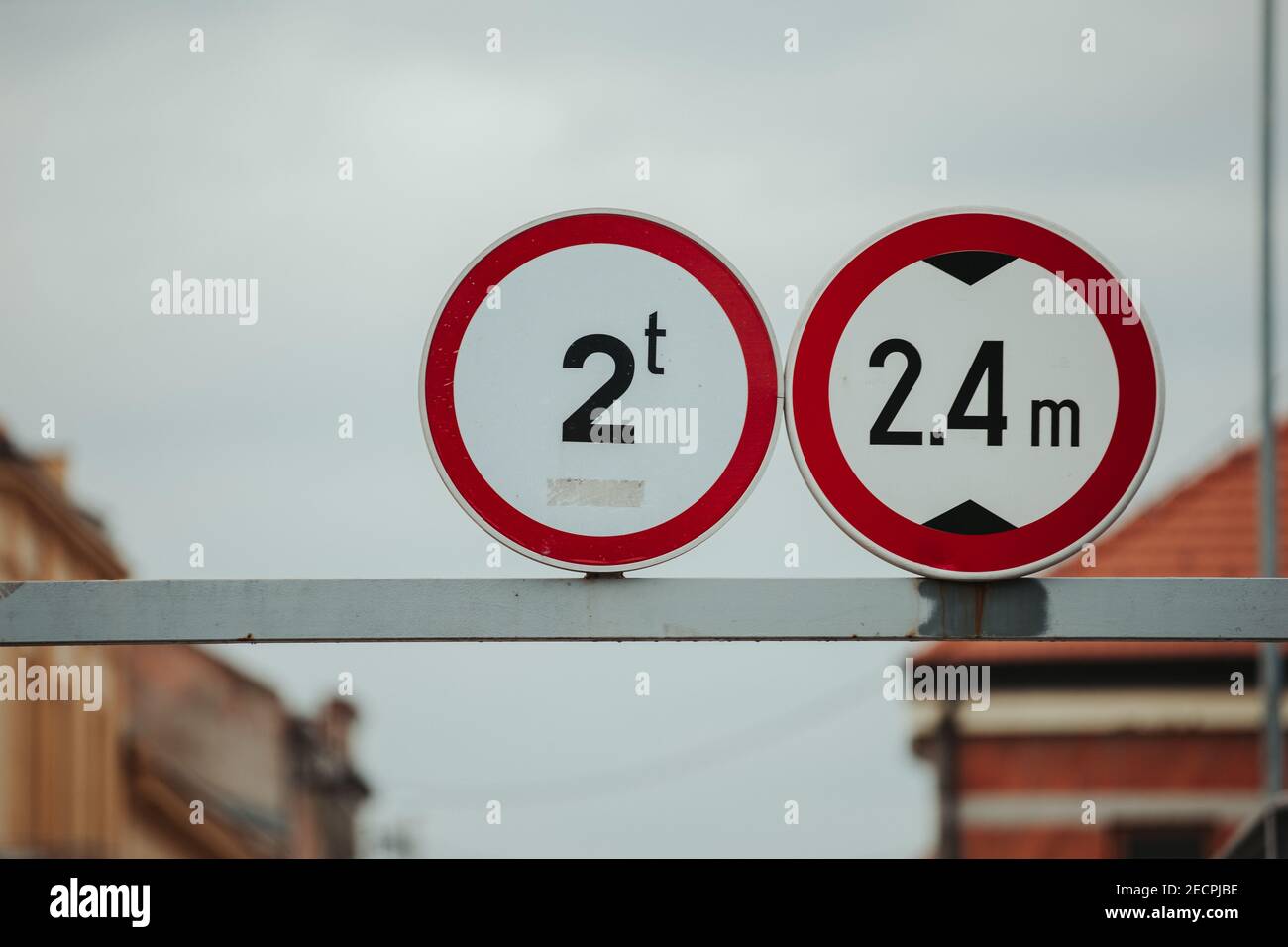 Weight and height hi-res stock photography and images - Alamy