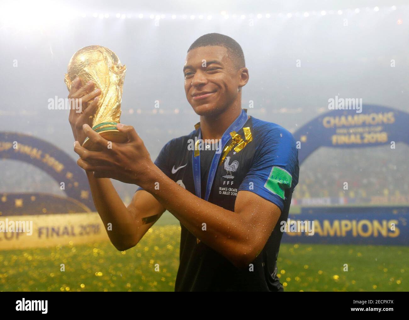 Mbappe world cup trophy hi-res stock photography and images - Alamy