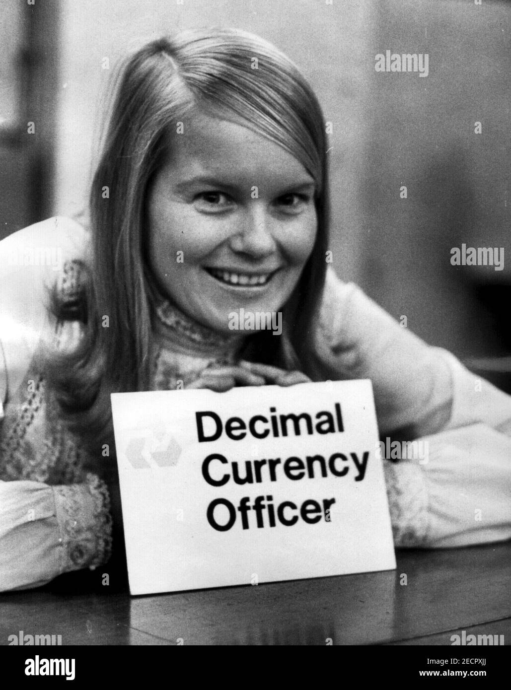 1971 decimal day hi-res stock photography and images - Alamy