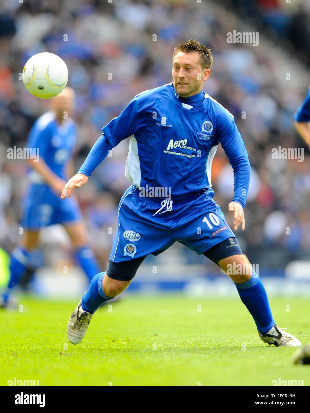 Stephen dobbie queen of the south hi-res stock photography and images ...