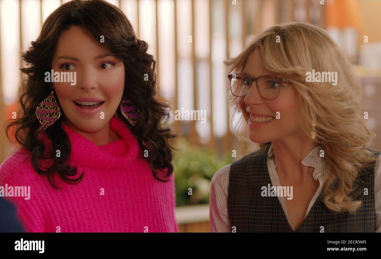 KATHERINE HEIGL and SARAH CHALKE in FIREFLY LANE (2021), directed by ...