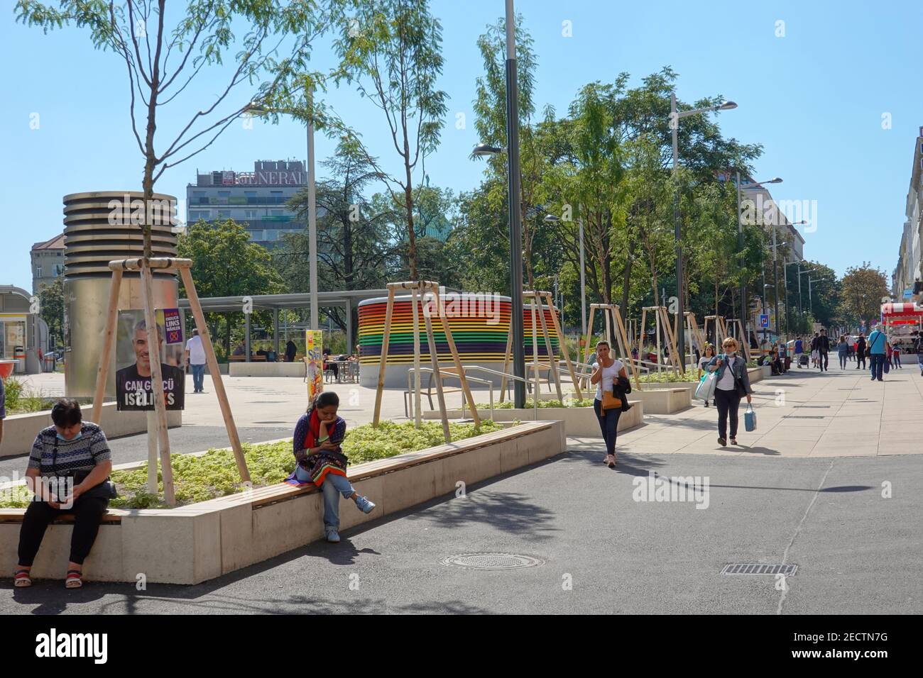 Wien, Reumannplatz, Neugestaltung 2020 Stock Photo - Alamy