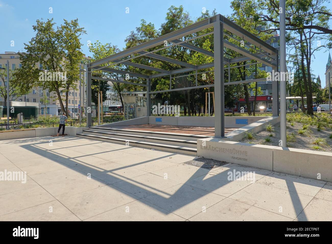 Wien, Reumannplatz, Neugestaltung 2020 Stock Photo - Alamy
