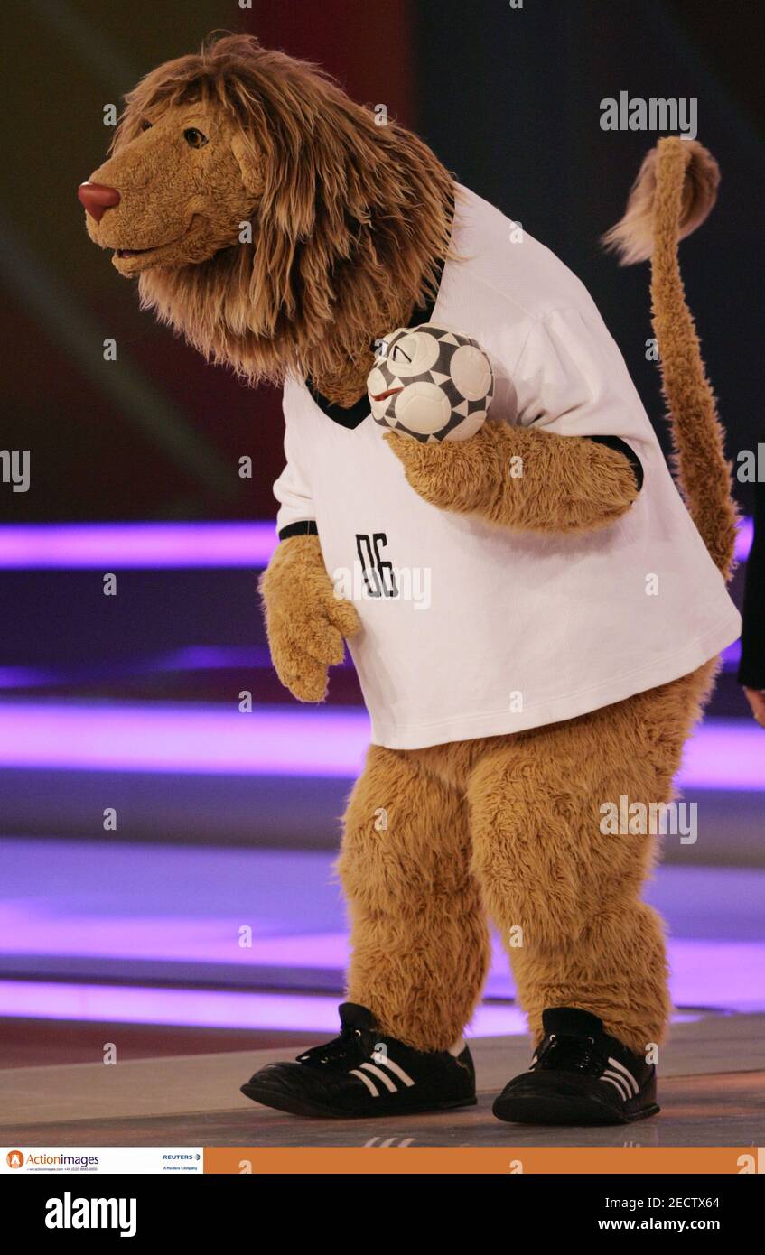 Fifa world cup 2006 goleo hi-res stock photography and images - Alamy