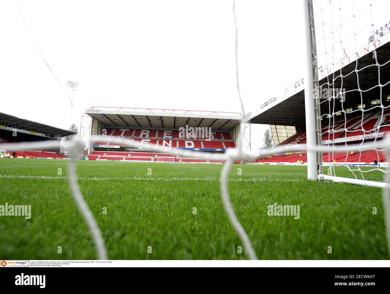 Nottingham forest stadium hi-res stock photography and images - Alamy