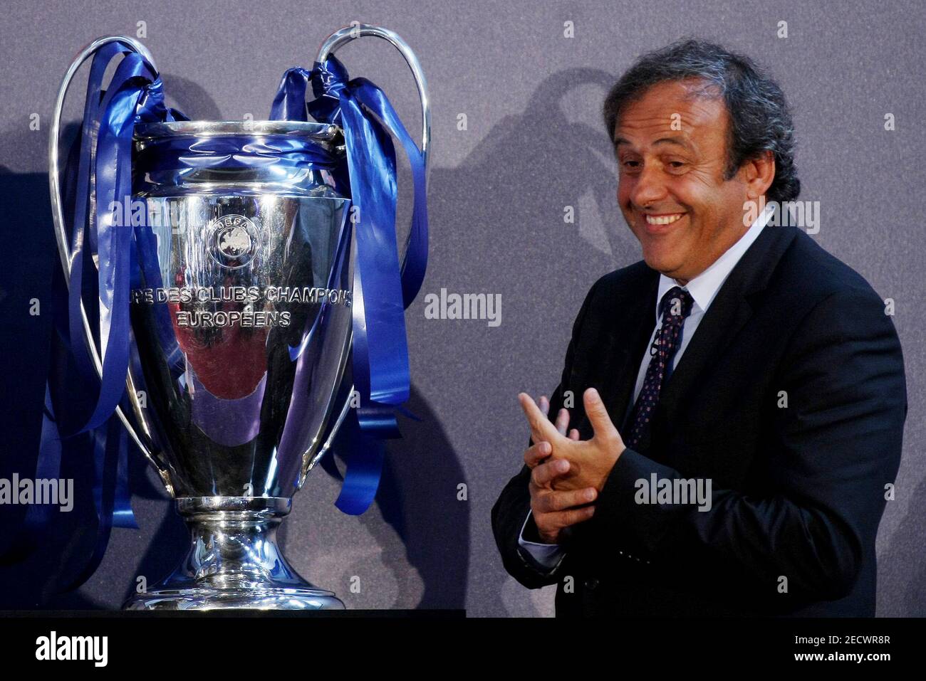 Uefa champions league trophy handover hi-res stock photography and ...