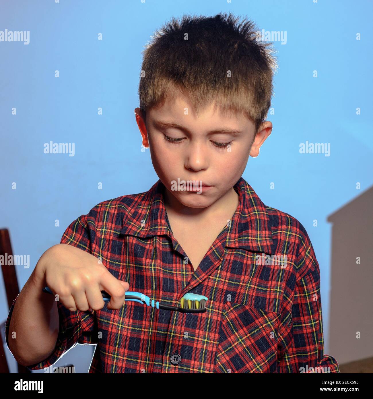 Brush teeth disgusting hi-res stock photography and images - Alamy