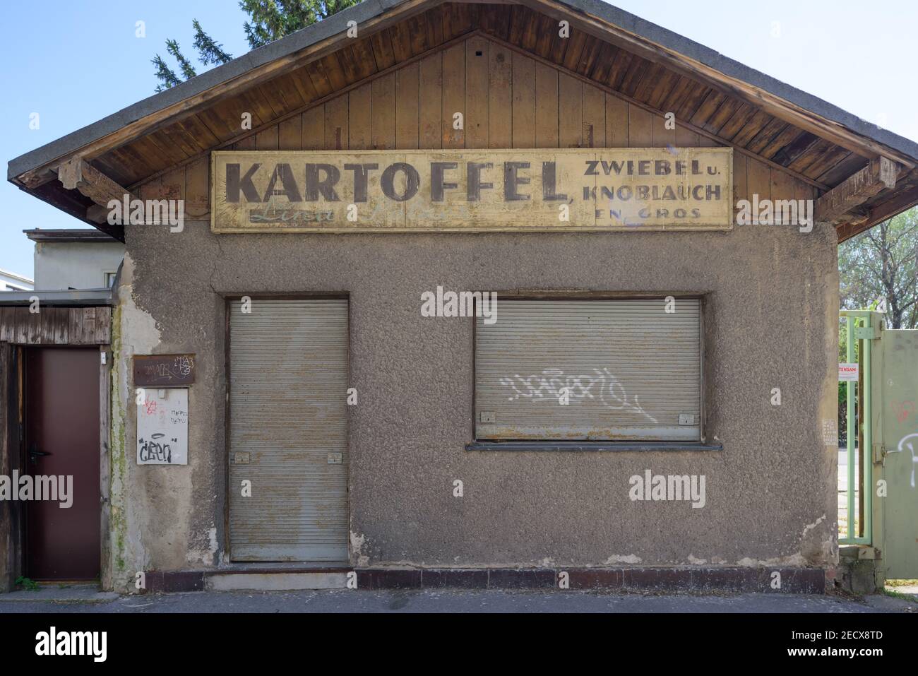 Altes obst hi-res stock photography and images - Alamy