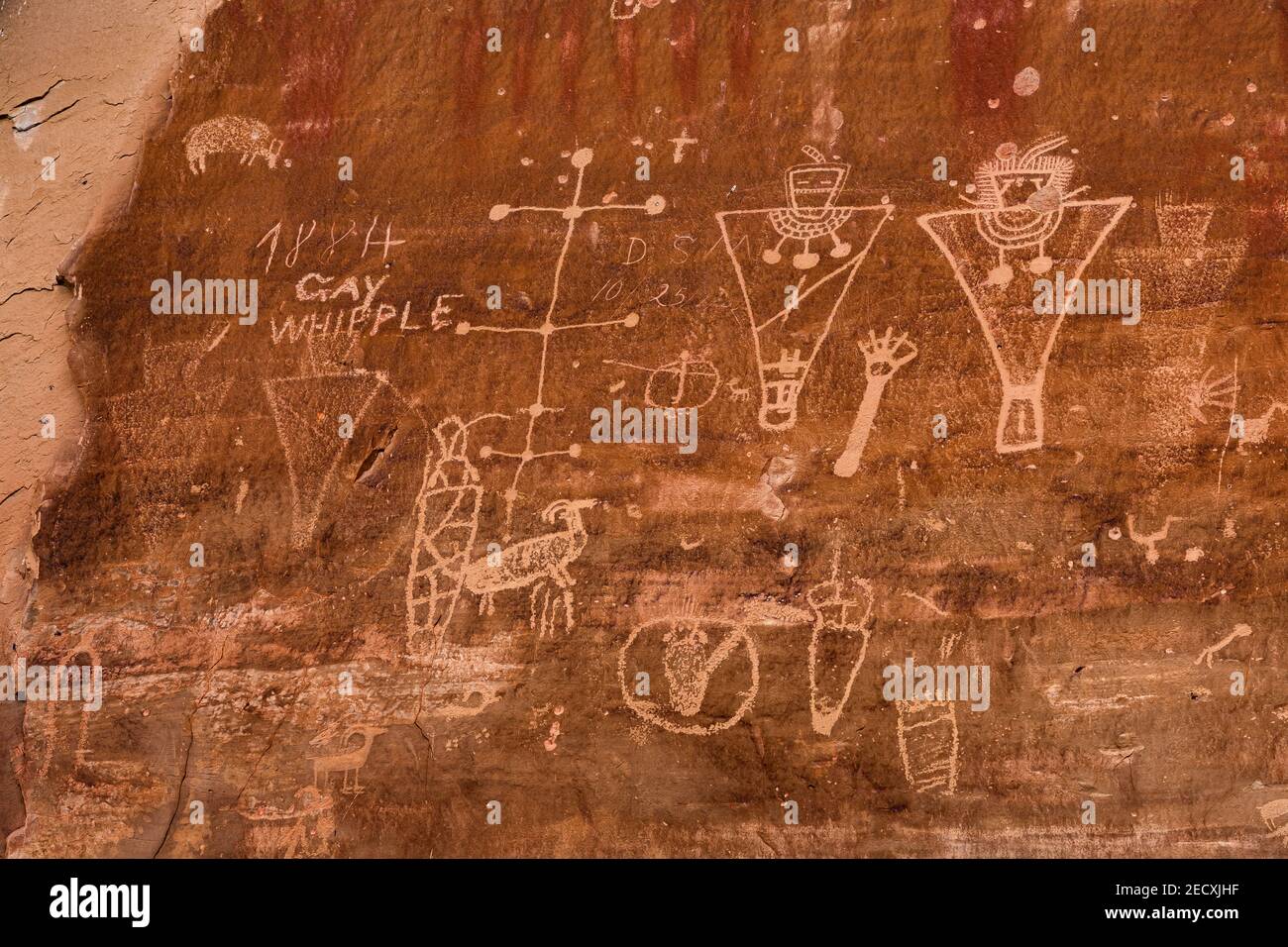 Sego Canyon petroglyphs and pictographs made by Fremont People in Utah ...