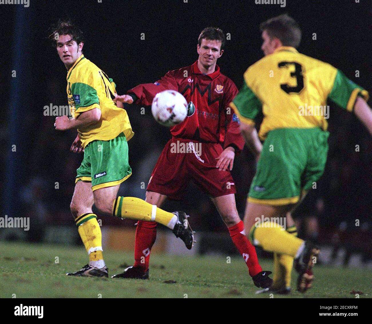 Sport english division 2 soccer hi-res stock photography and images - Alamy