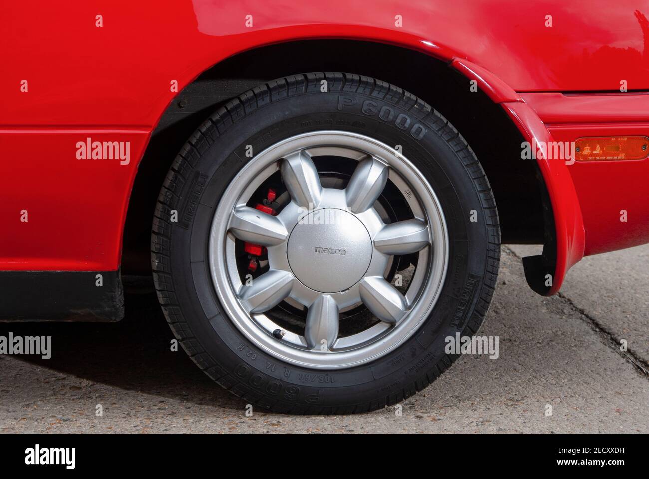 1991 Mazda MX5 (Miata) Japanese open top sports car Stock Photo - Alamy