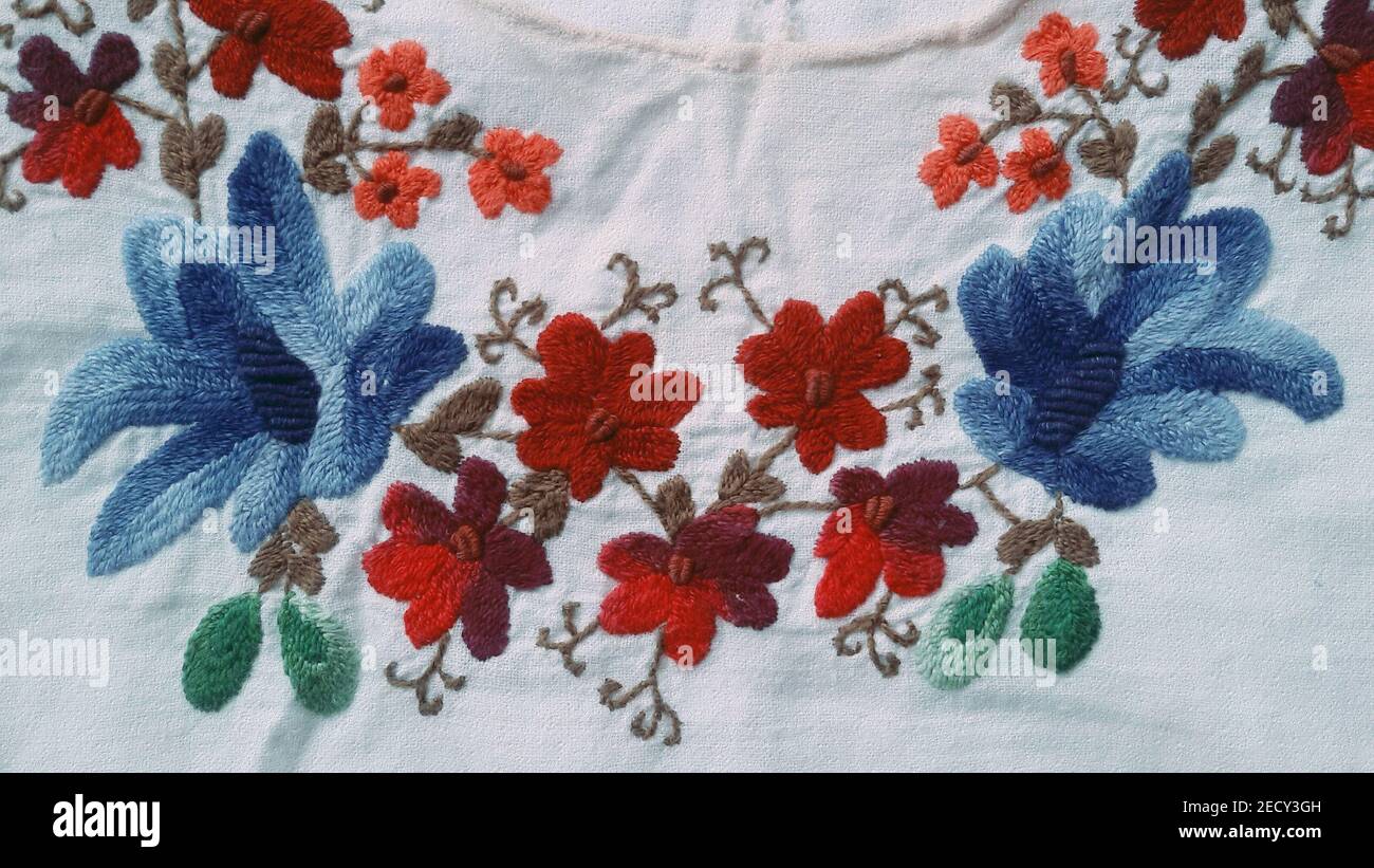 Serbian folk seamless pattern ornaments. Serbian traditional embroidery ...