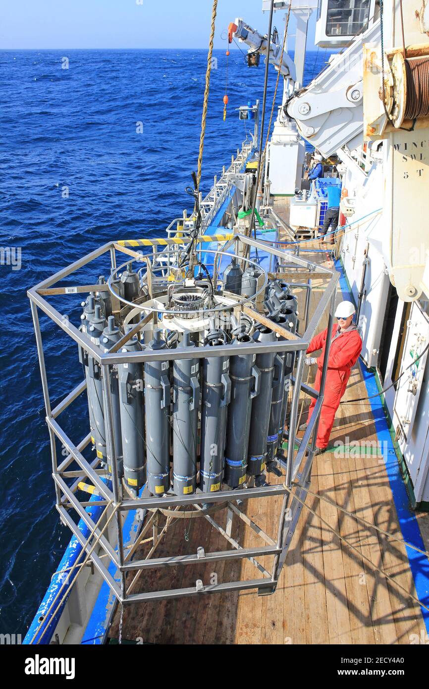 Ctd device hi-res stock photography and images - Alamy