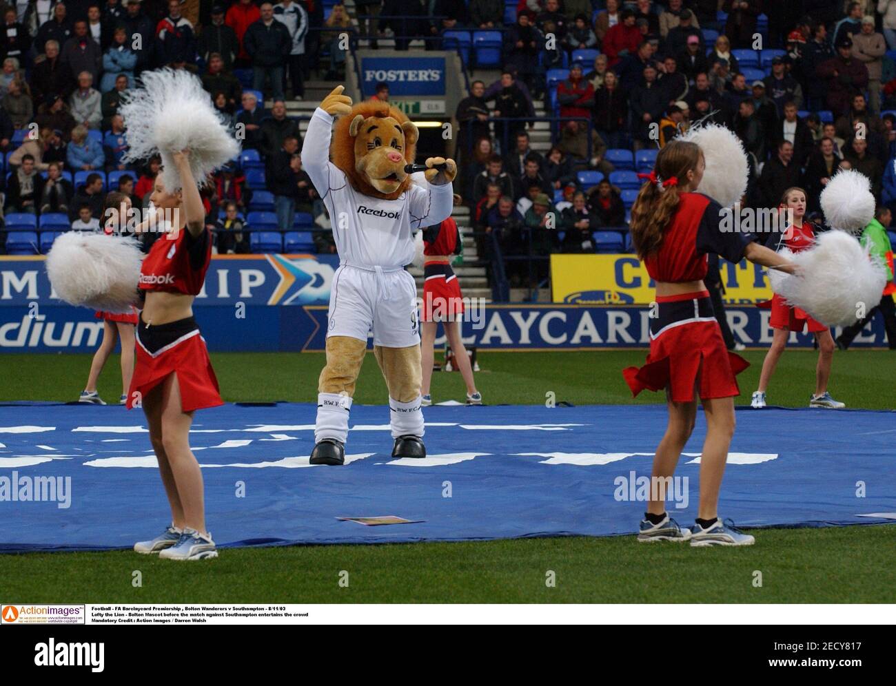 Bolton wanderers mascot lofty lion hi-res stock photography and images ...