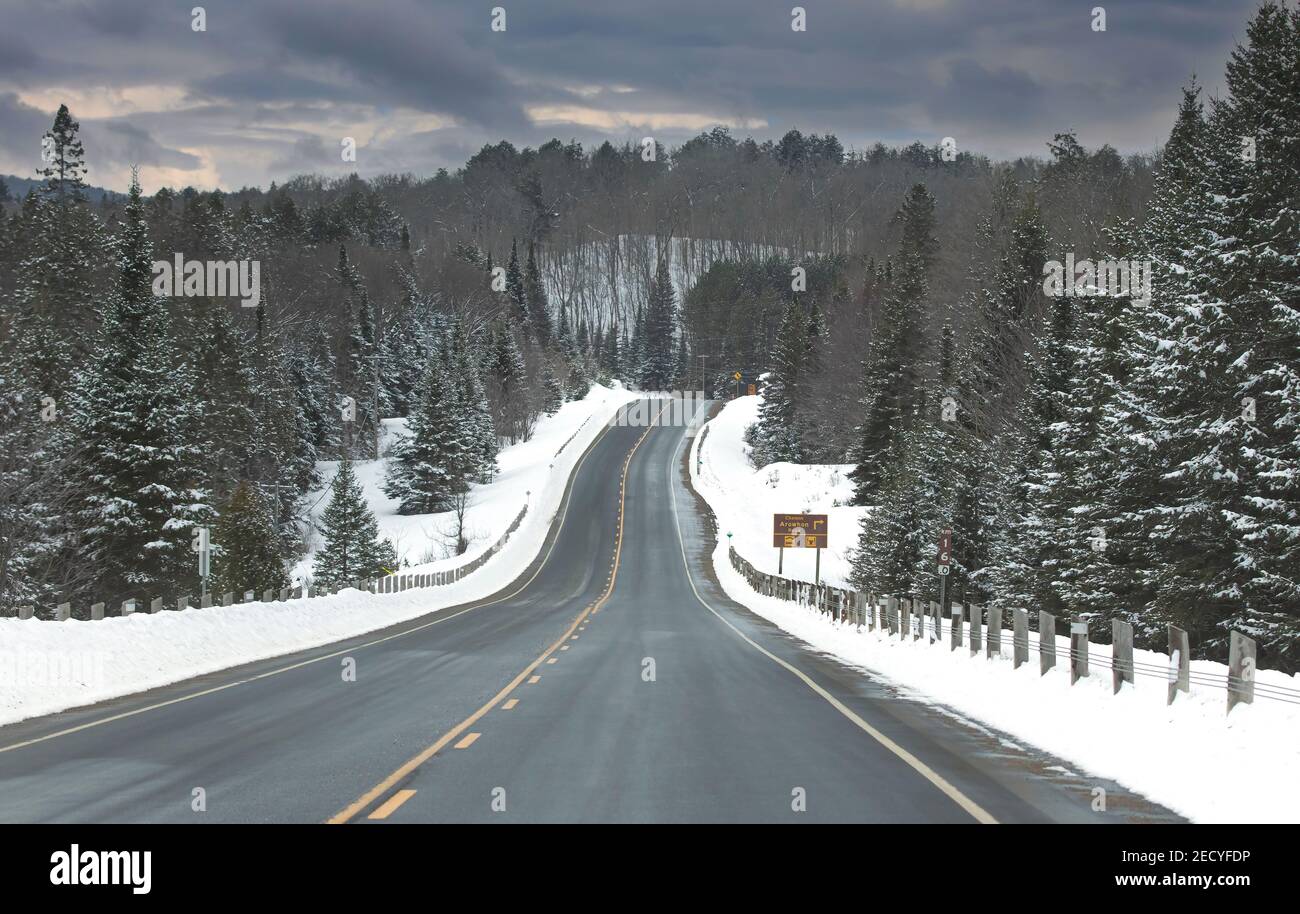Winter on Highway 60 in Algonquin Park, Canada Stock Photo - Alamy