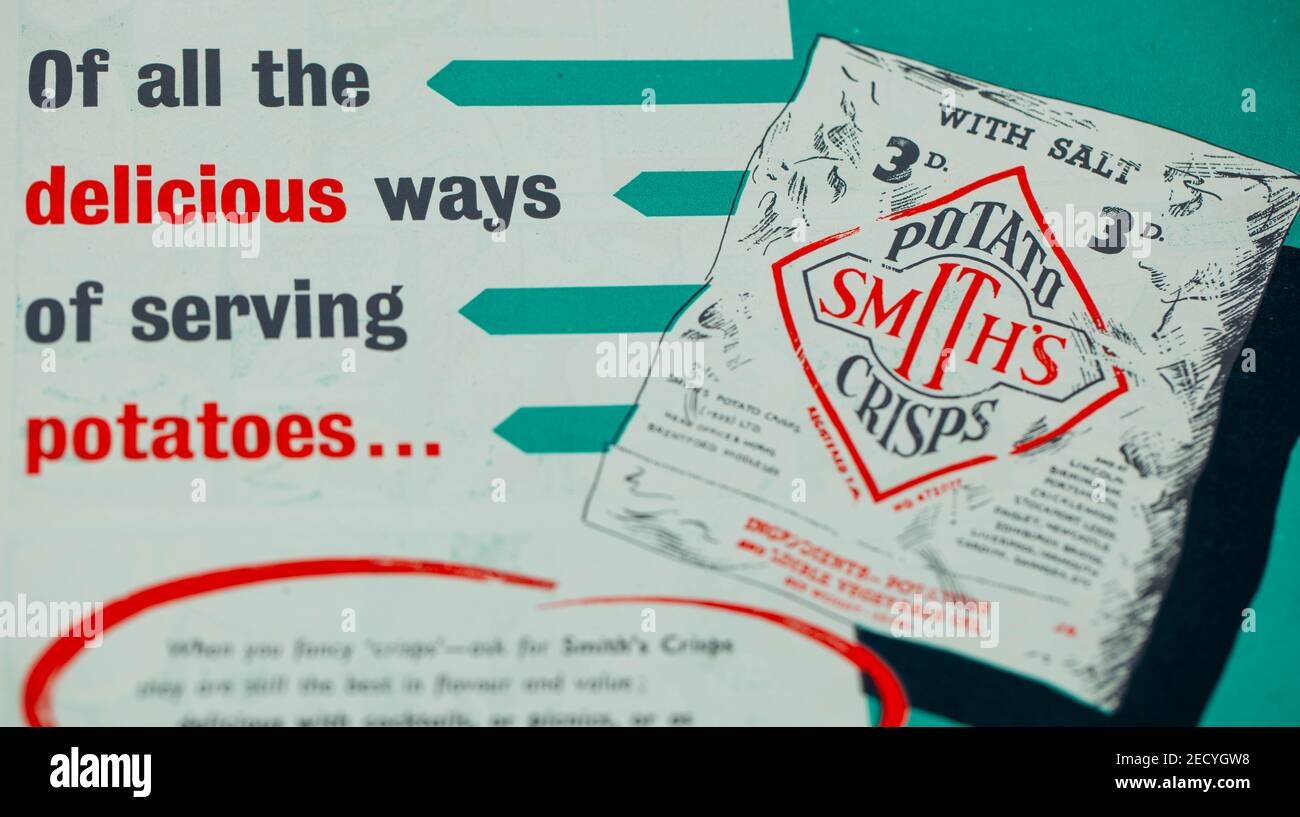 Smiths crisps hi-res stock photography and images - Alamy