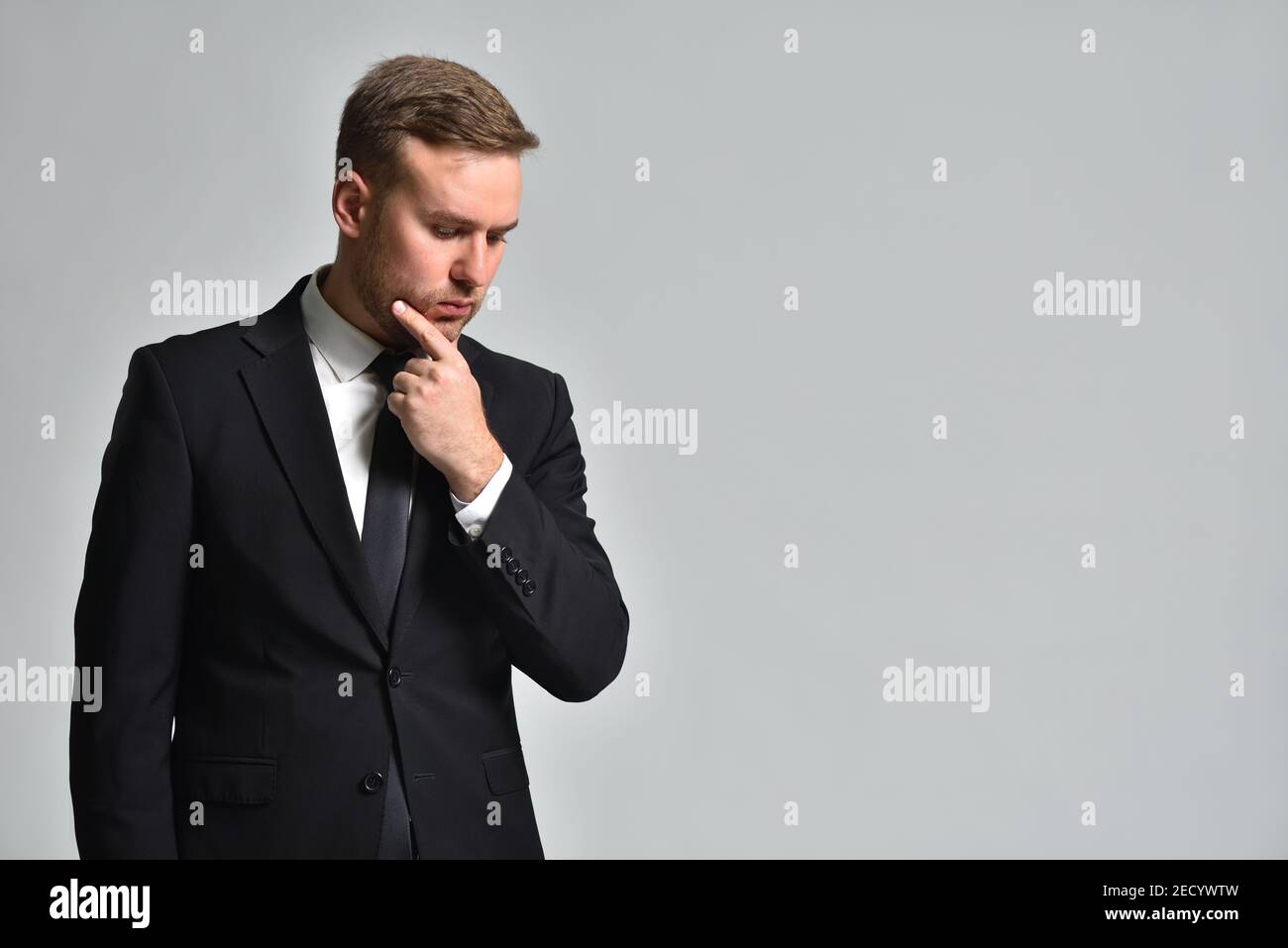 Man solve problems hi-res stock photography and images - Alamy