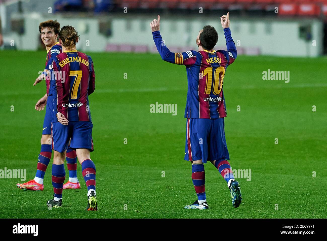 Lionel messi barcelona goal 2020 hi-res stock photography and images ...
