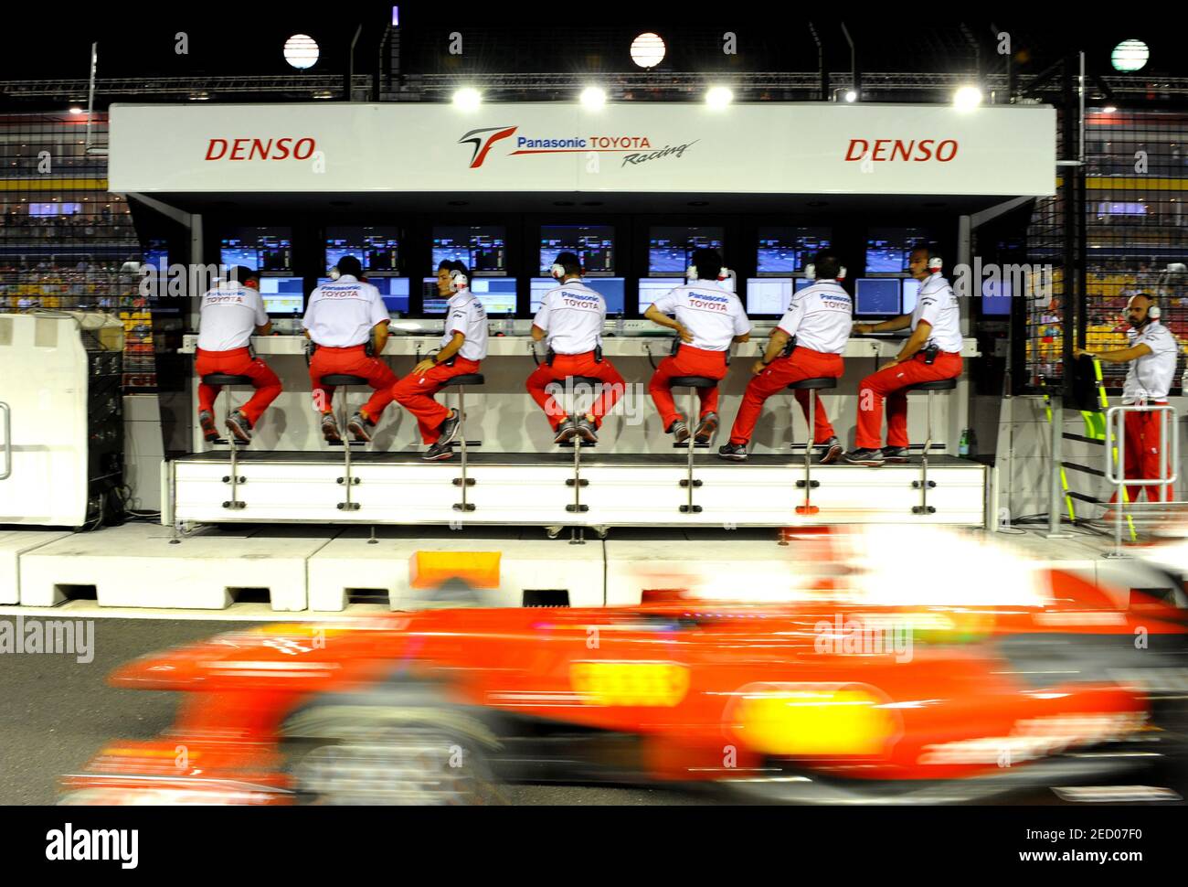 Pit Wall F1 High Resolution Stock Photography and Images - Alamy