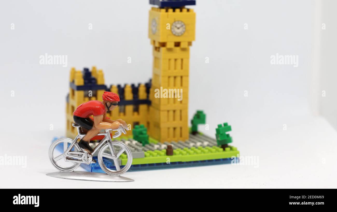 Mini models hi-res stock photography and images - Alamy