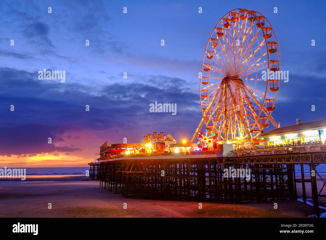 Central Pier Blackpool Stock Photo - Alamy