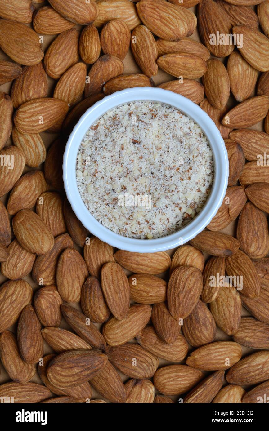 Almonds bowl hi-res stock photography and images - Alamy