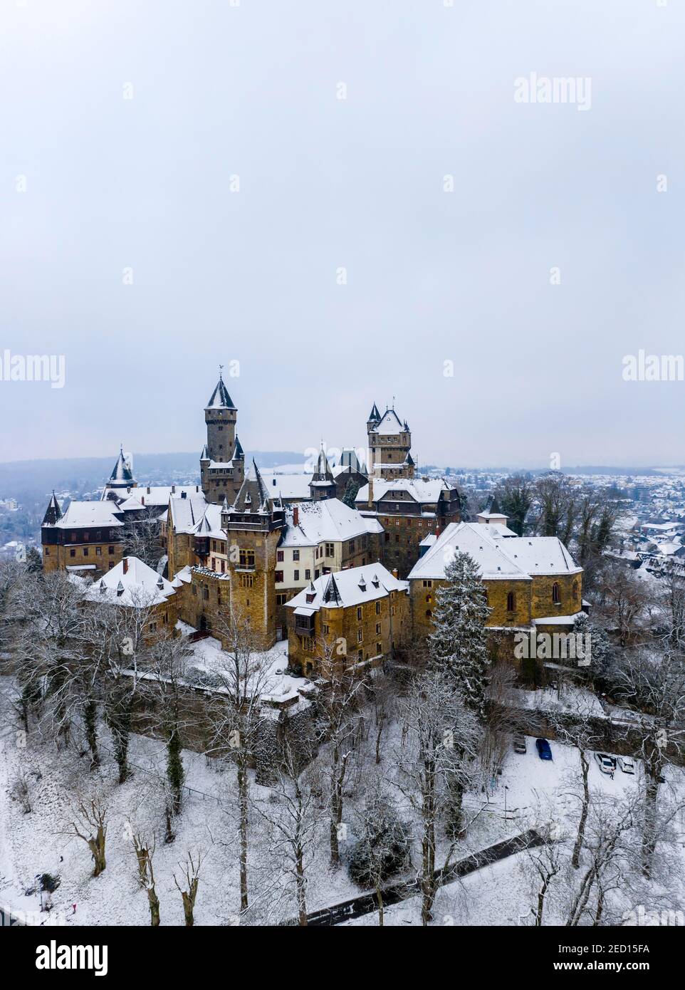 Braunfels Castle in winter, with Hubertusturm, Neuer Bergfried ...