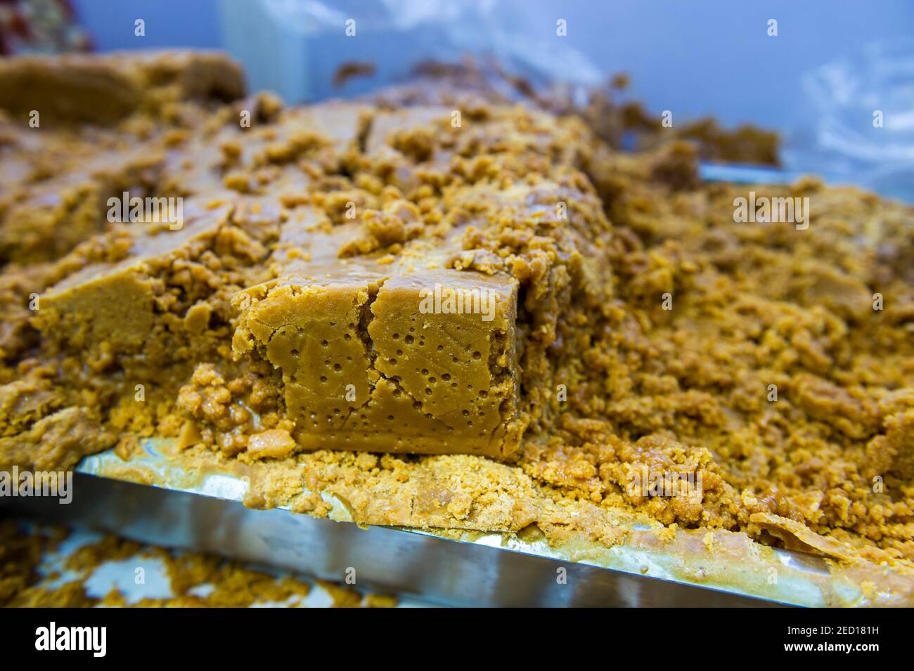 Candy, Jemenite market, Jeddah, Saudi Arabia Stock Photo - Alamy