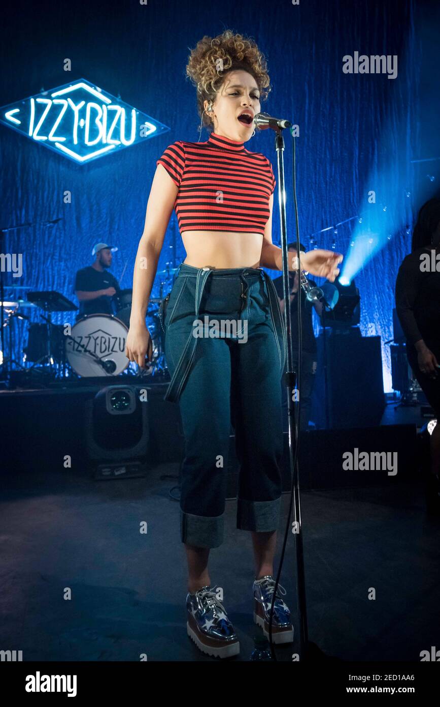 02 shepherds bush empire hi-res stock photography and images - Alamy