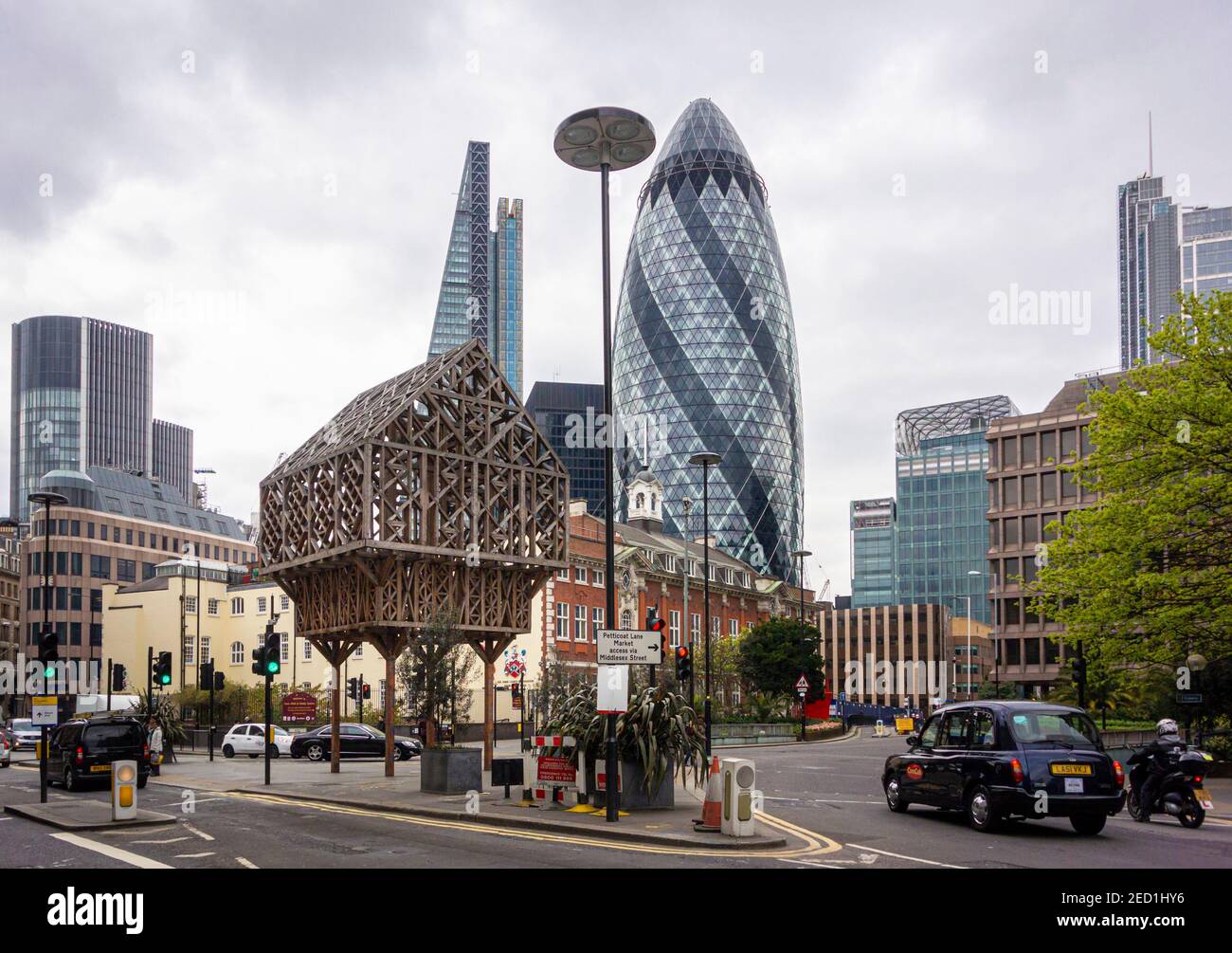 Paleys upon Pilers and street view of Aldgate. London, UK Stock Photo ...