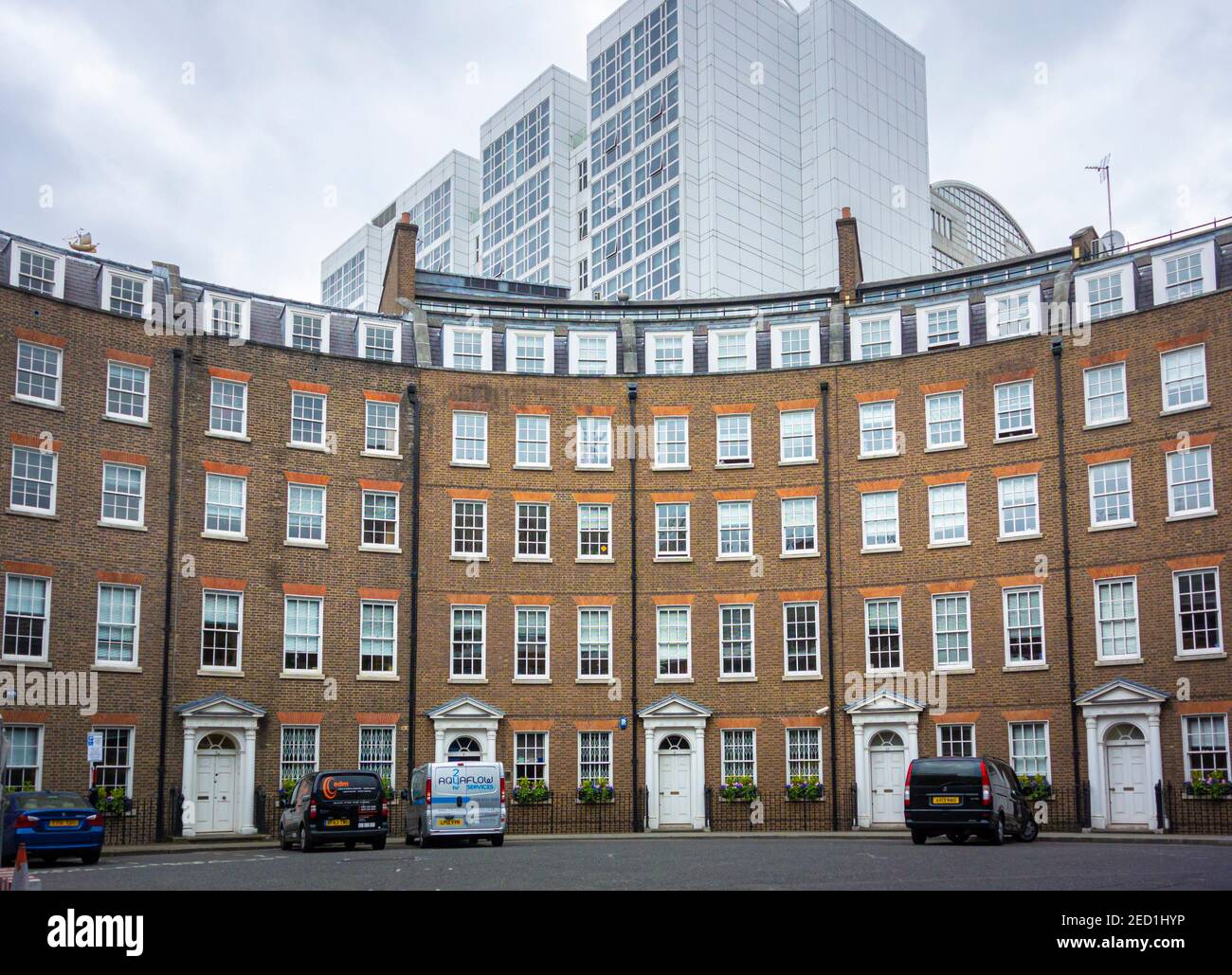 Town houses in Crescent in Tower Hill, London, UK Stock Photo - Alamy