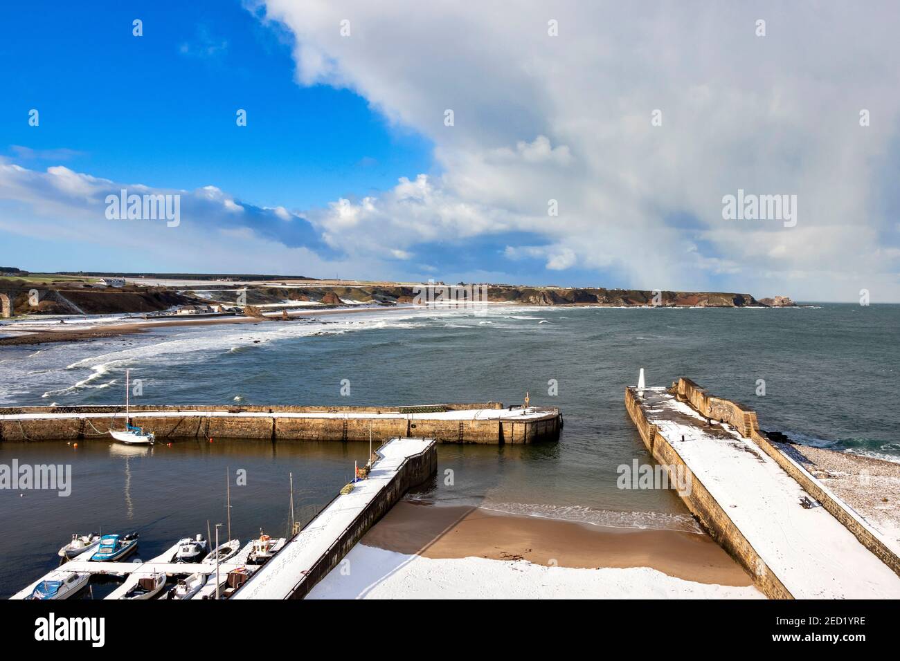 Town and harbour morayshire hi-res stock photography and images - Alamy