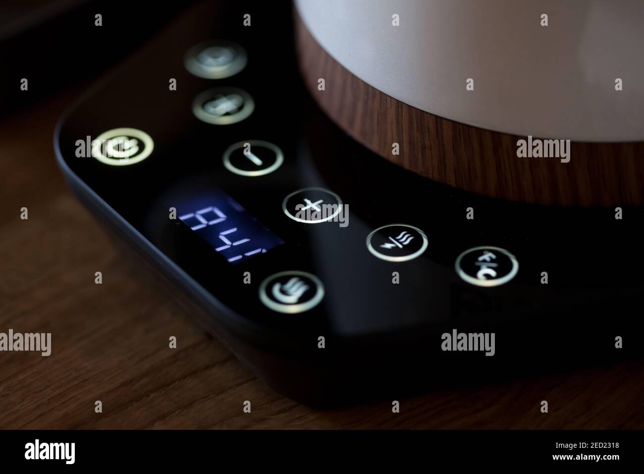 Digital scales screen hi-res stock photography and images - Alamy