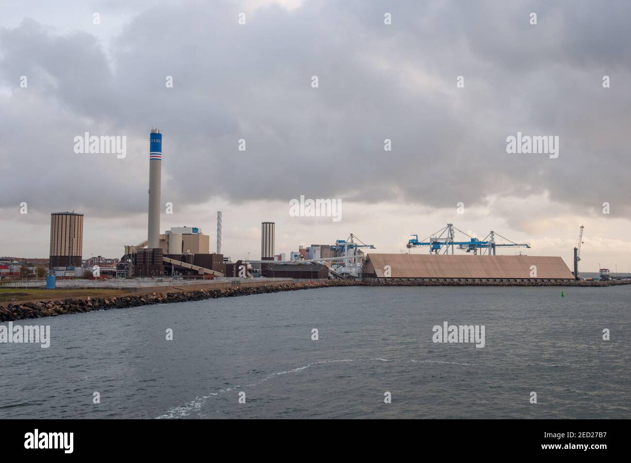 Swedish industrial port hi-res stock photography and images - Alamy