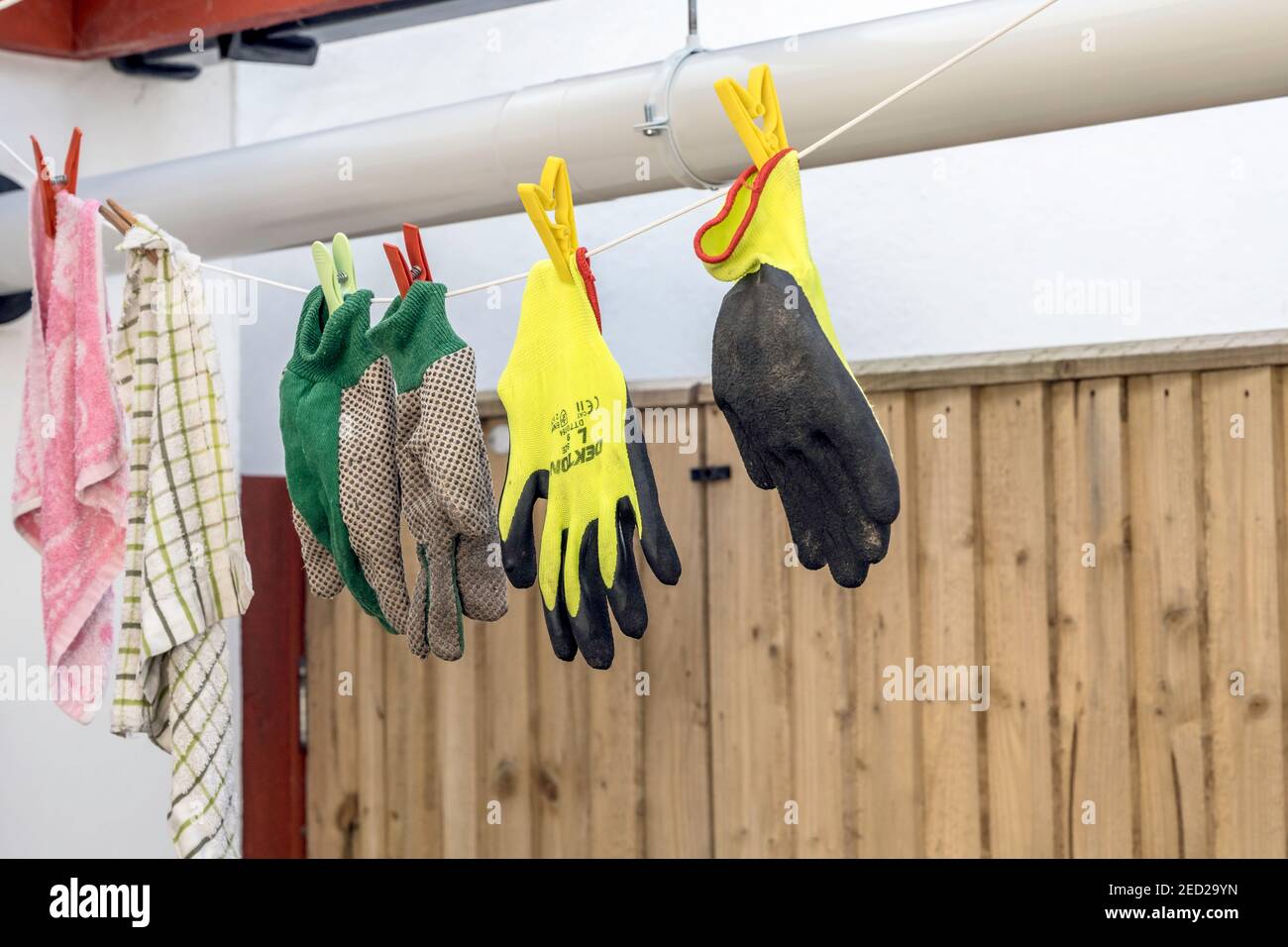 Garden and Building gloves Stock Photo - Alamy