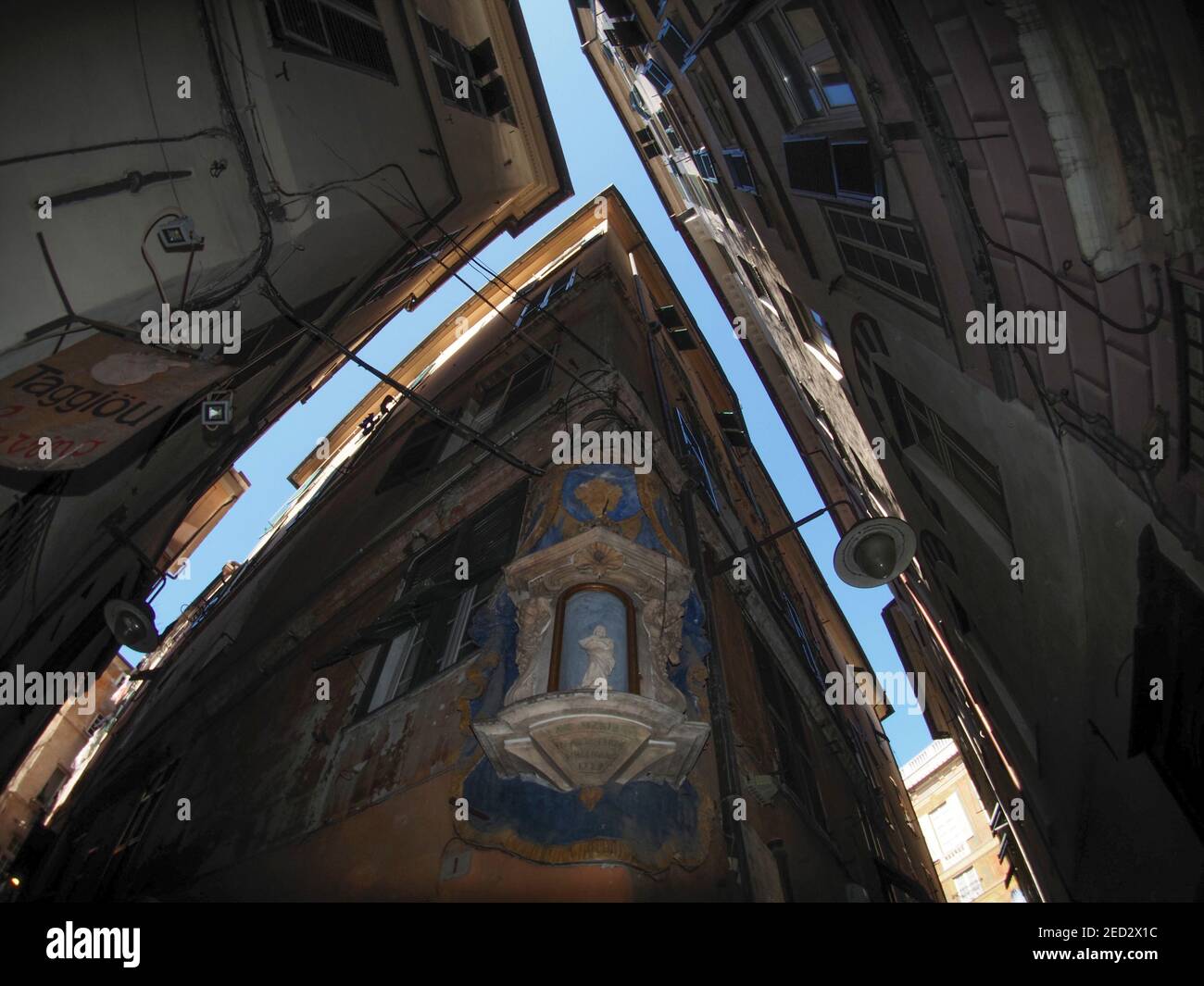 genoa historic palace and buildings in old town view Stock Photo - Alamy