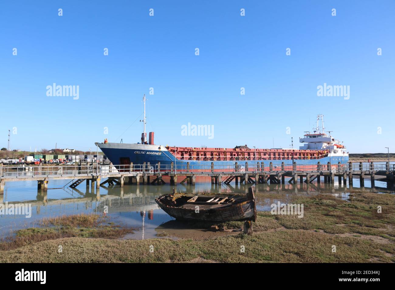 CELTIC MARINER CARGO SHIP AT RASTRUM LTD AT RYE WHARF Stock Photo - Alamy