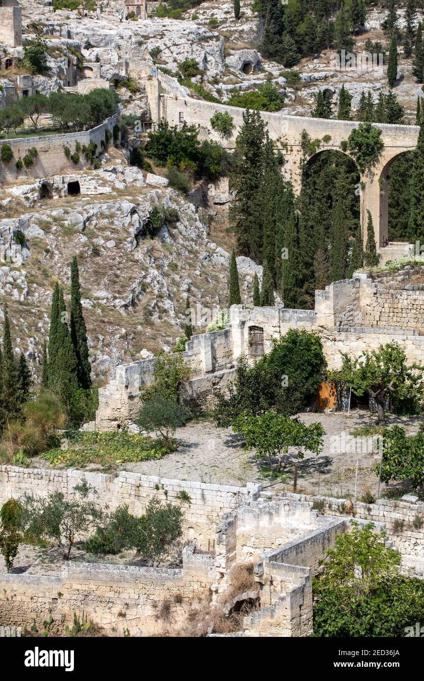 Gravina in Puglia, with the Roman two-level bridge that extends over ...