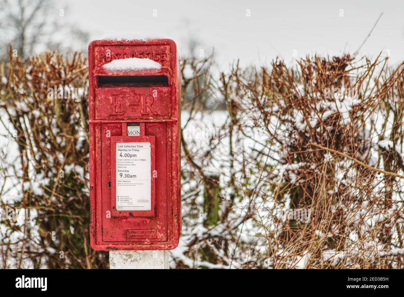 Letter box house winter hi-res stock photography and images - Alamy