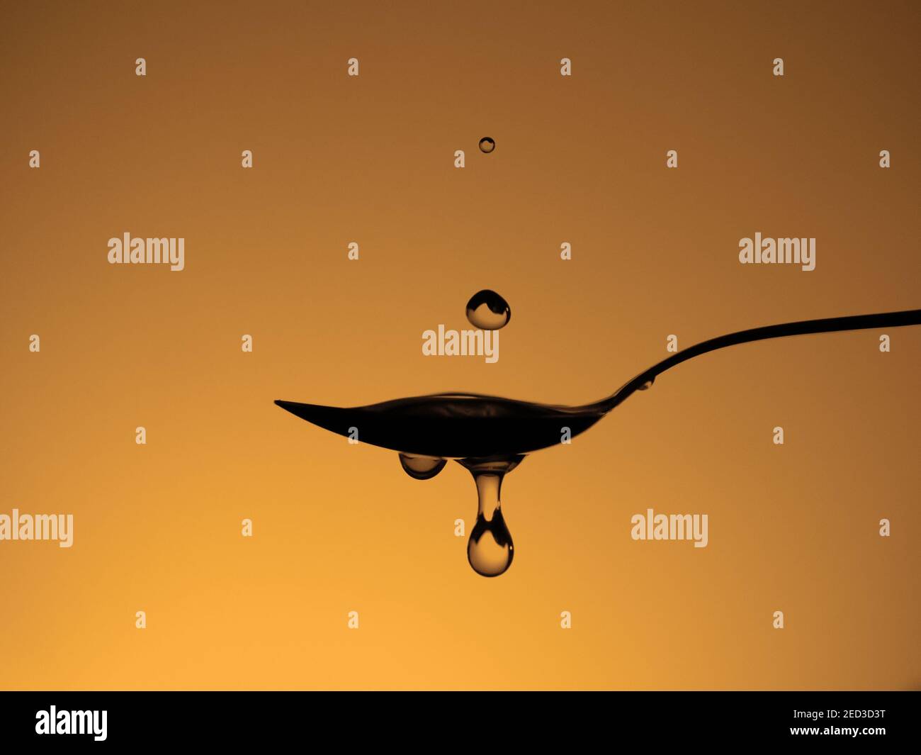 Spoon water splash hi-res stock photography and images - Alamy