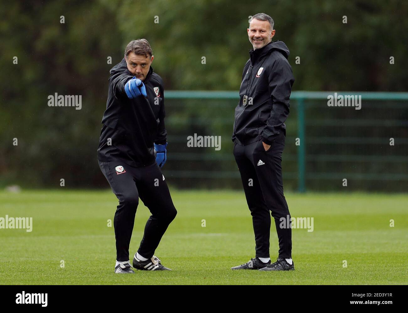 Wales goalkeeping coach tony roberts hi-res stock photography and ...