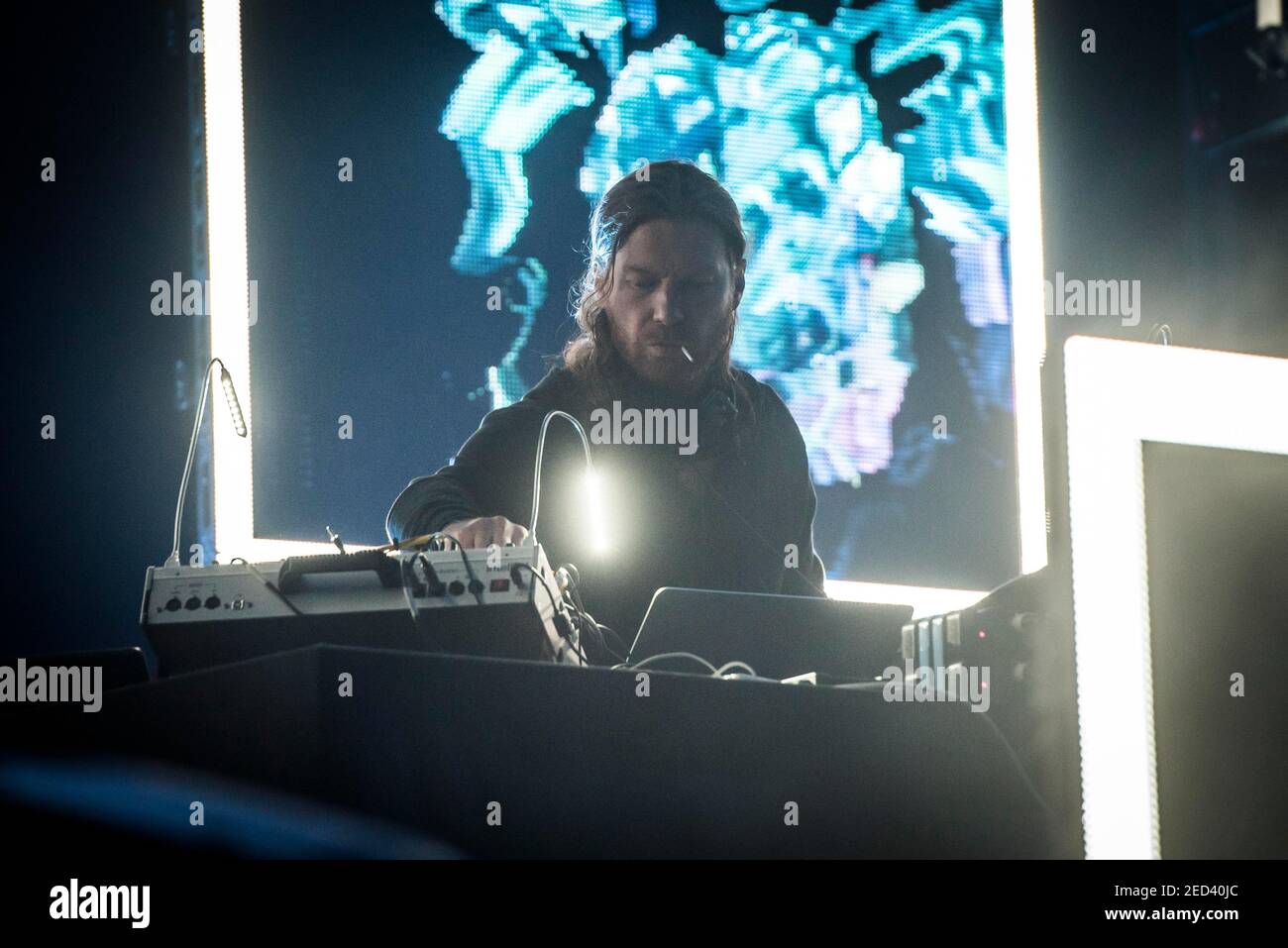 Aphex twin 90s hi-res stock photography and images - Alamy