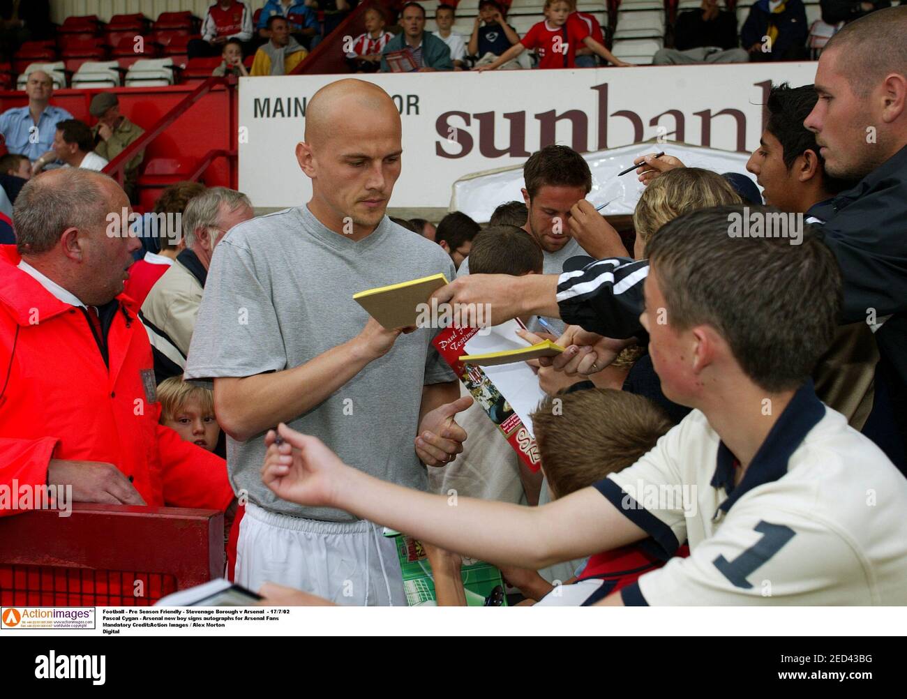Football pascal cygan signs to arsenal hi-res stock photography and ...