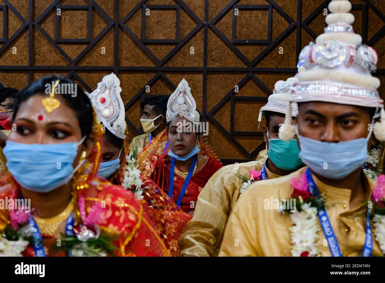 Kolkata, India. 14th Feb, 2021. Couples waiting for registry during the ...