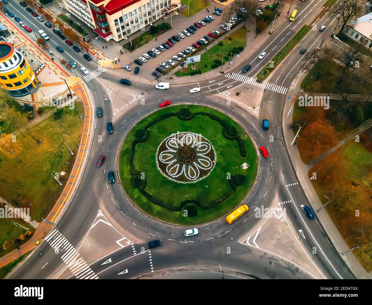 Aerial view of roundabout road hi-res stock photography and images - Alamy