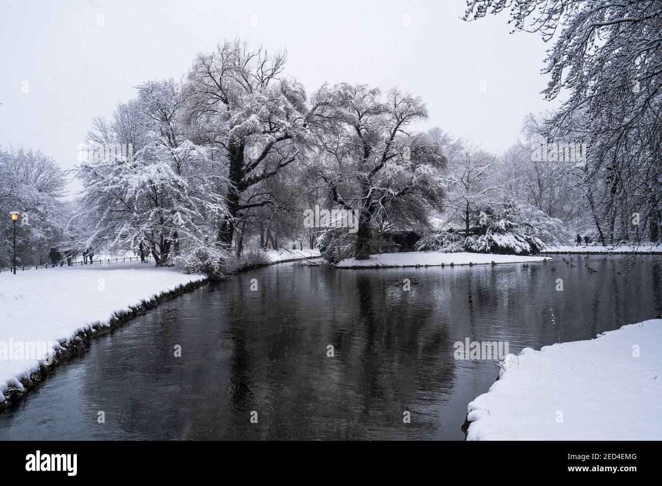 Water scenes hi-res stock photography and images - Alamy